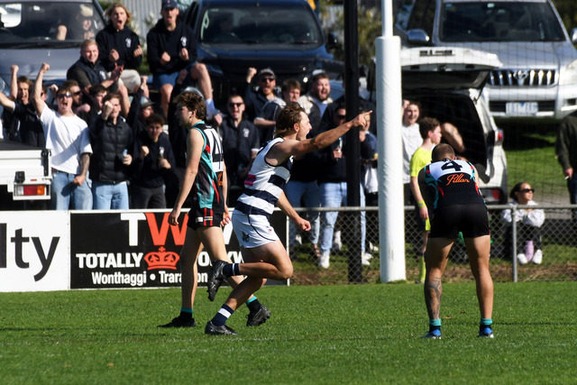 Goon now one step from glory | Berwick Gazette