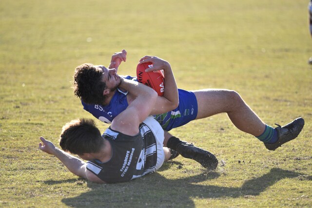 Titans tased by Tunners | Berwick Gazette