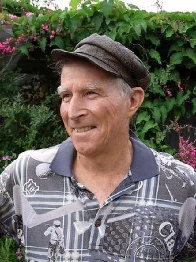 Goon finds mystery man | Berwick Gazette