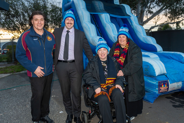 Pakenham takes the plunge | Berwick Gazette